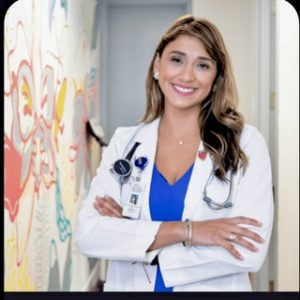 Dr. Carla Rodríguez